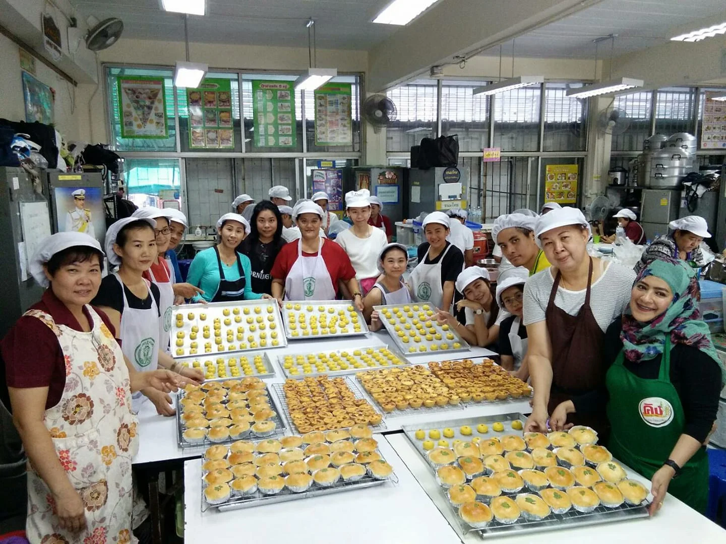 Give away the location! Free bakery vocational training center. No ...